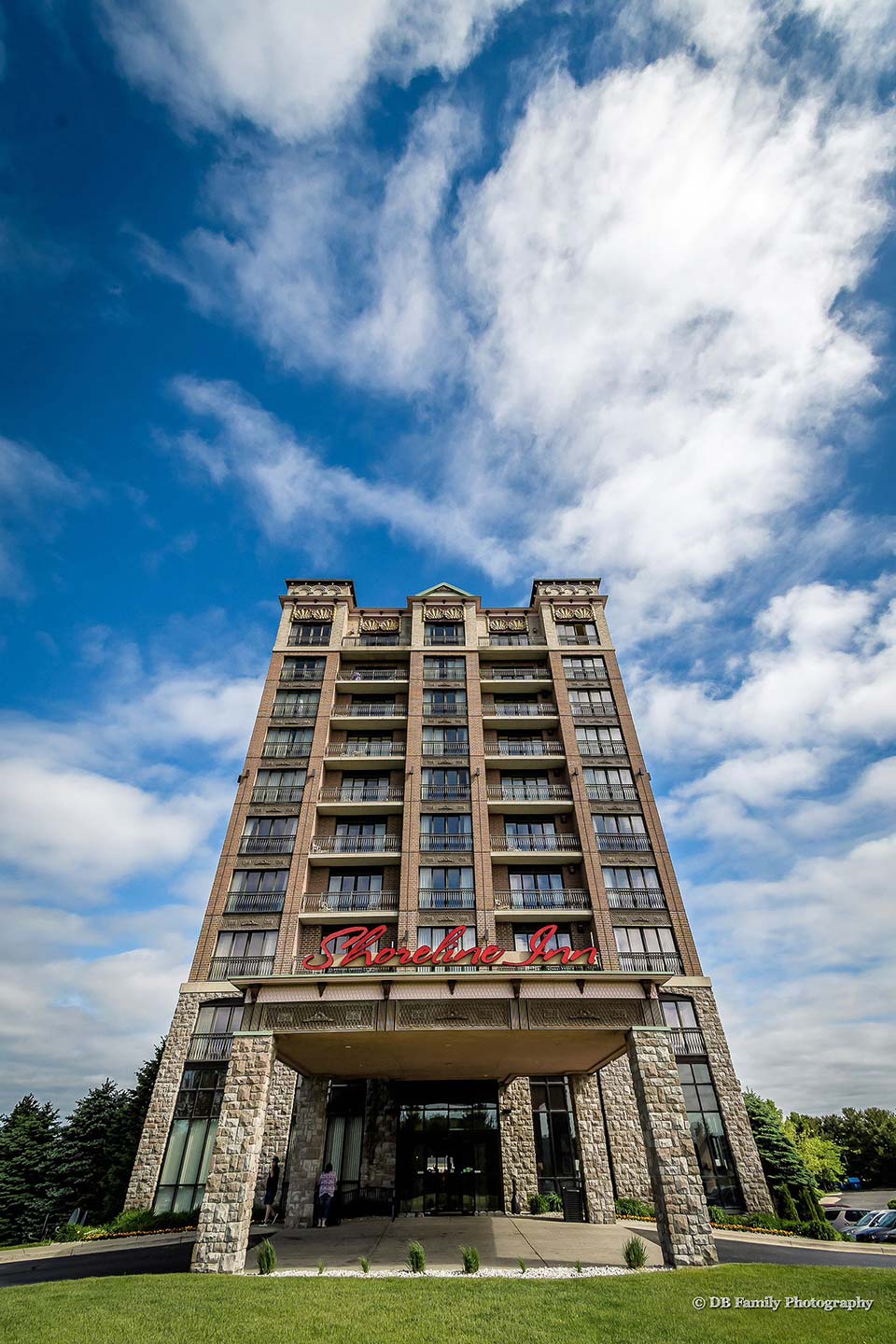 Shoreline Inn | Muskegon, MI 49440 – Muskegon's Only Waterfront Hotel