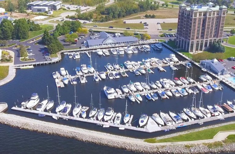 Shoreline Inn | Muskegon, MI 49440 – Muskegon's Only Waterfront Hotel